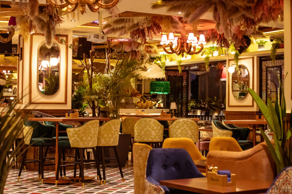 Our Restaurants – Romeo Lane