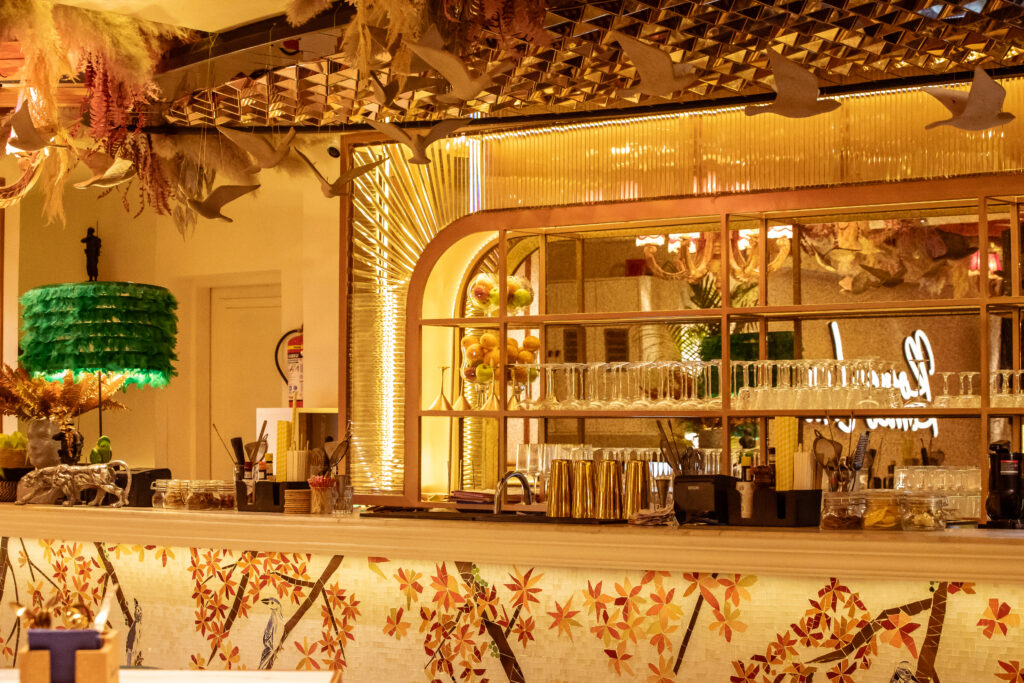 Our Restaurants – Romeo Lane