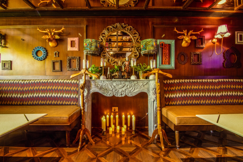 Our Restaurants – Romeo Lane