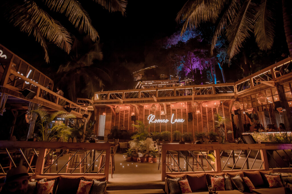 Our Restaurants – Romeo Lane