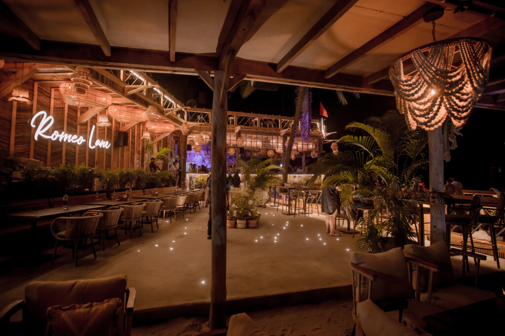 Our Restaurants – Romeo Lane